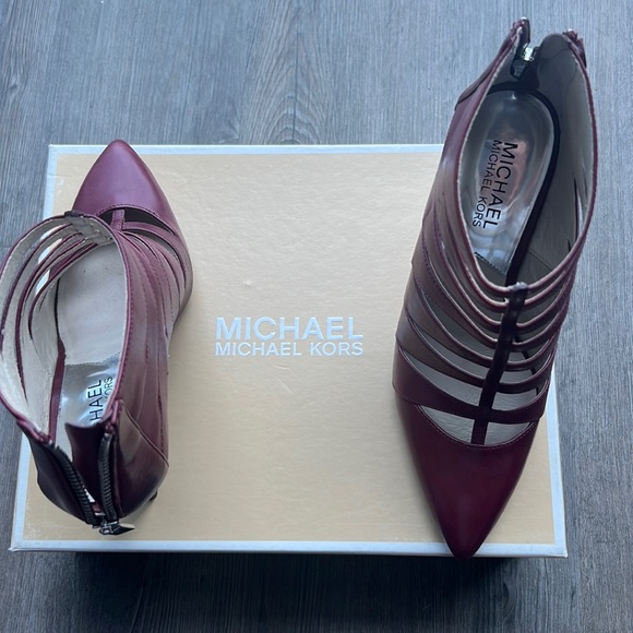 MICHAEL Michael Kors | Shoes | Michael Kors Claret Leather Zip Back ...